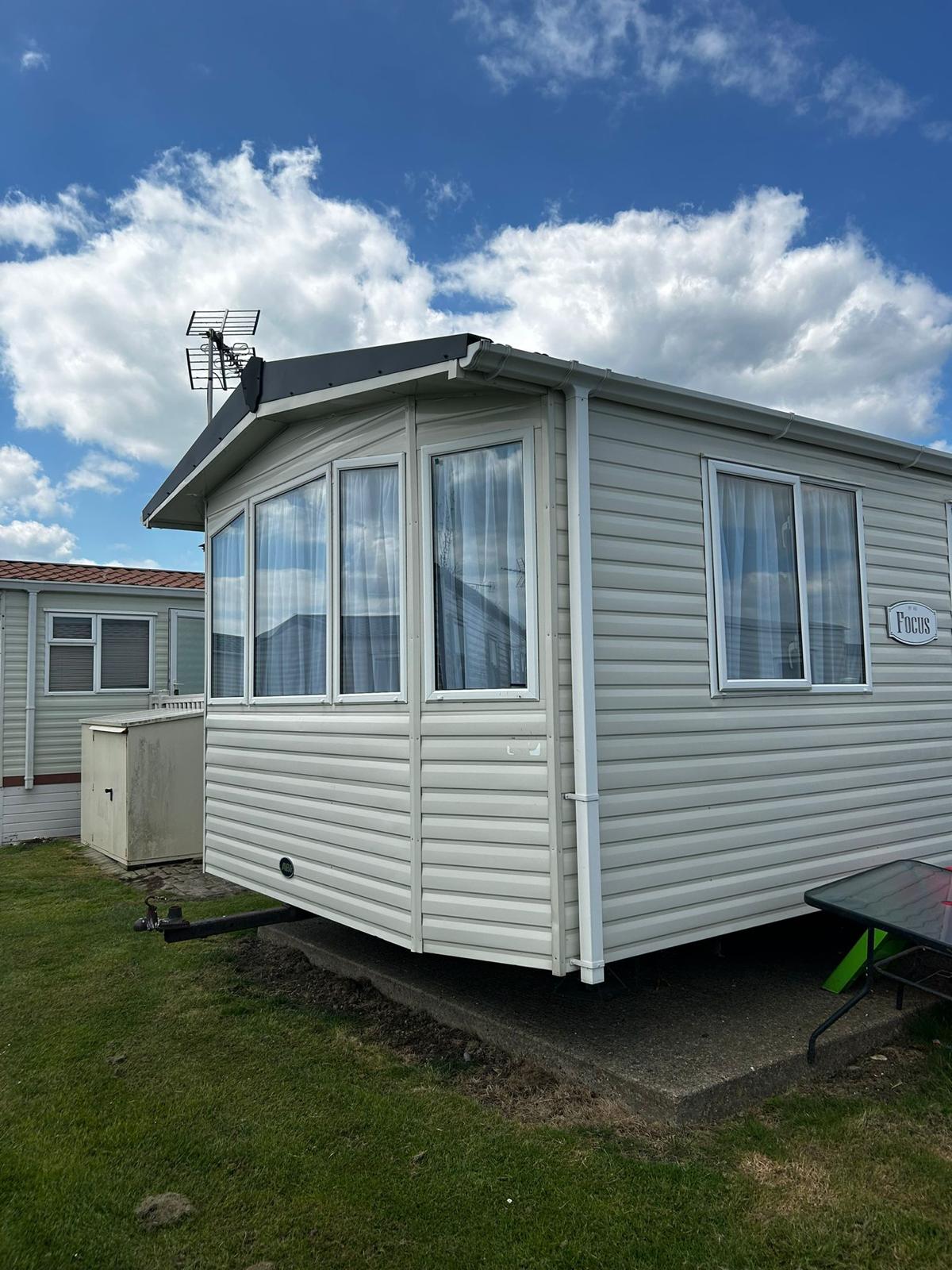 ABI Focus - Luna Statics LTD - Buy or Sell a caravan